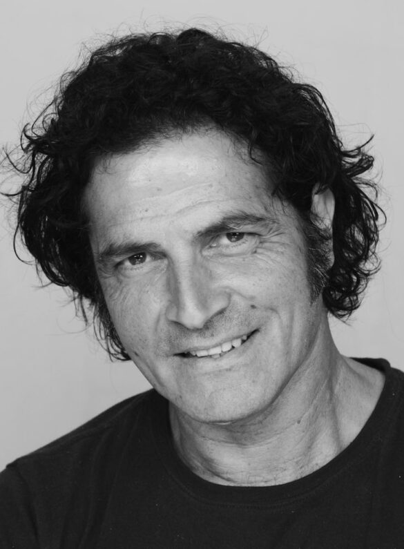 Bio - Mark Andrew - Actor & Entertainer - Australia